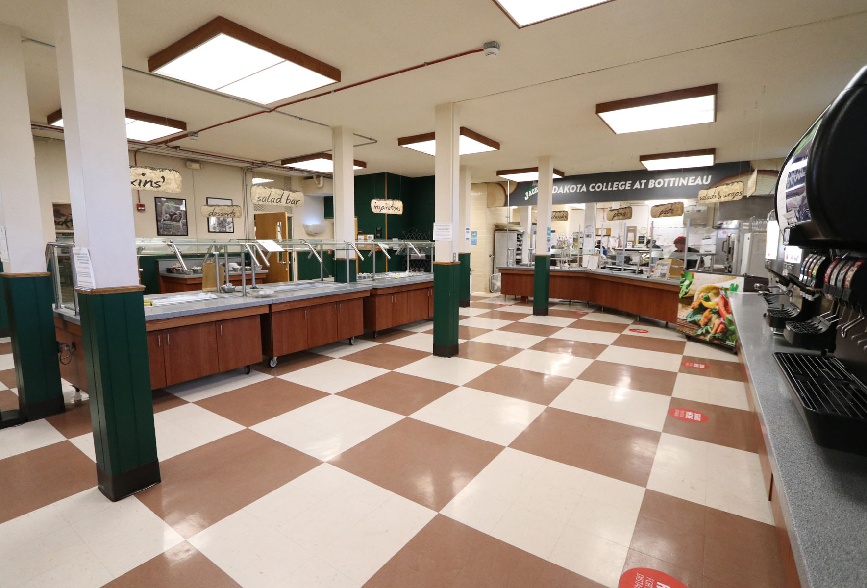 Mead Hall Tour :: Dakota College at Bottineau